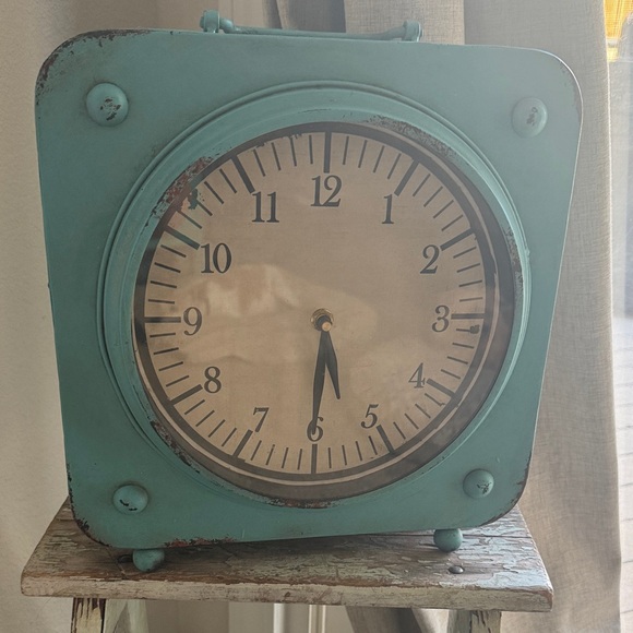 Wall Decor | Vintage Style Teal Clock | Poshmark
